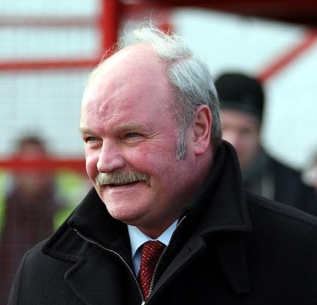 Football legend Ronnie McFall to receive first ever Freedom of the ...