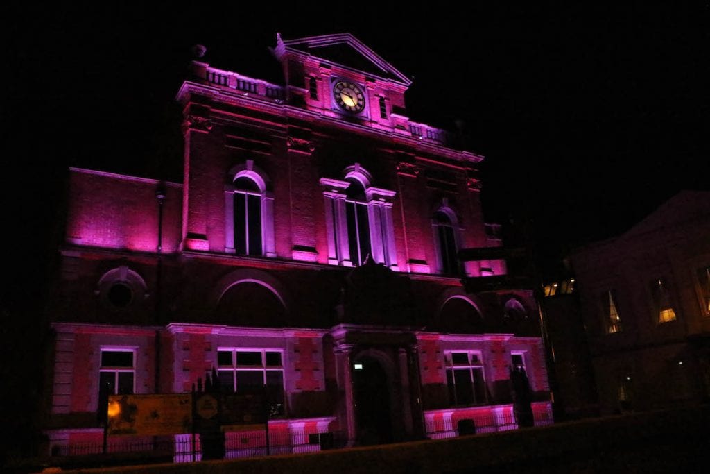 Newry Town Hall turns pink for Organ Donation Week – Armagh I