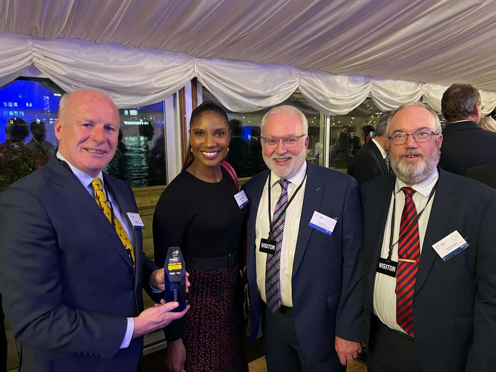 Armagh receives ‘Business Environment’ gong at ‘Let’s Celebrate Towns ...